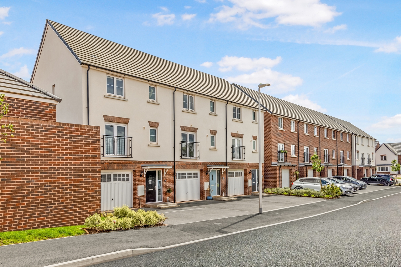 Tithe Barn | New Build Homes & Houses for Sale in Exeter Devon | Linden ...